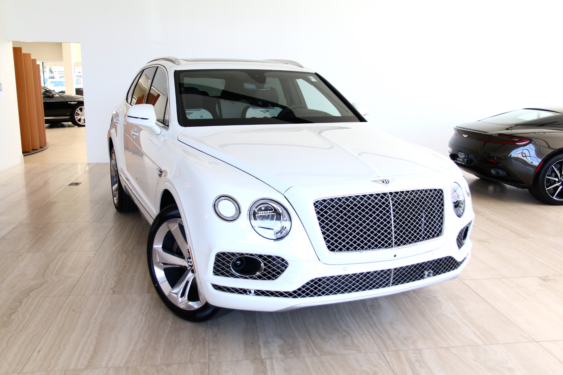 New 2018 Bentley Bentayga W12 Signature Edition For Sale (Sold ...
