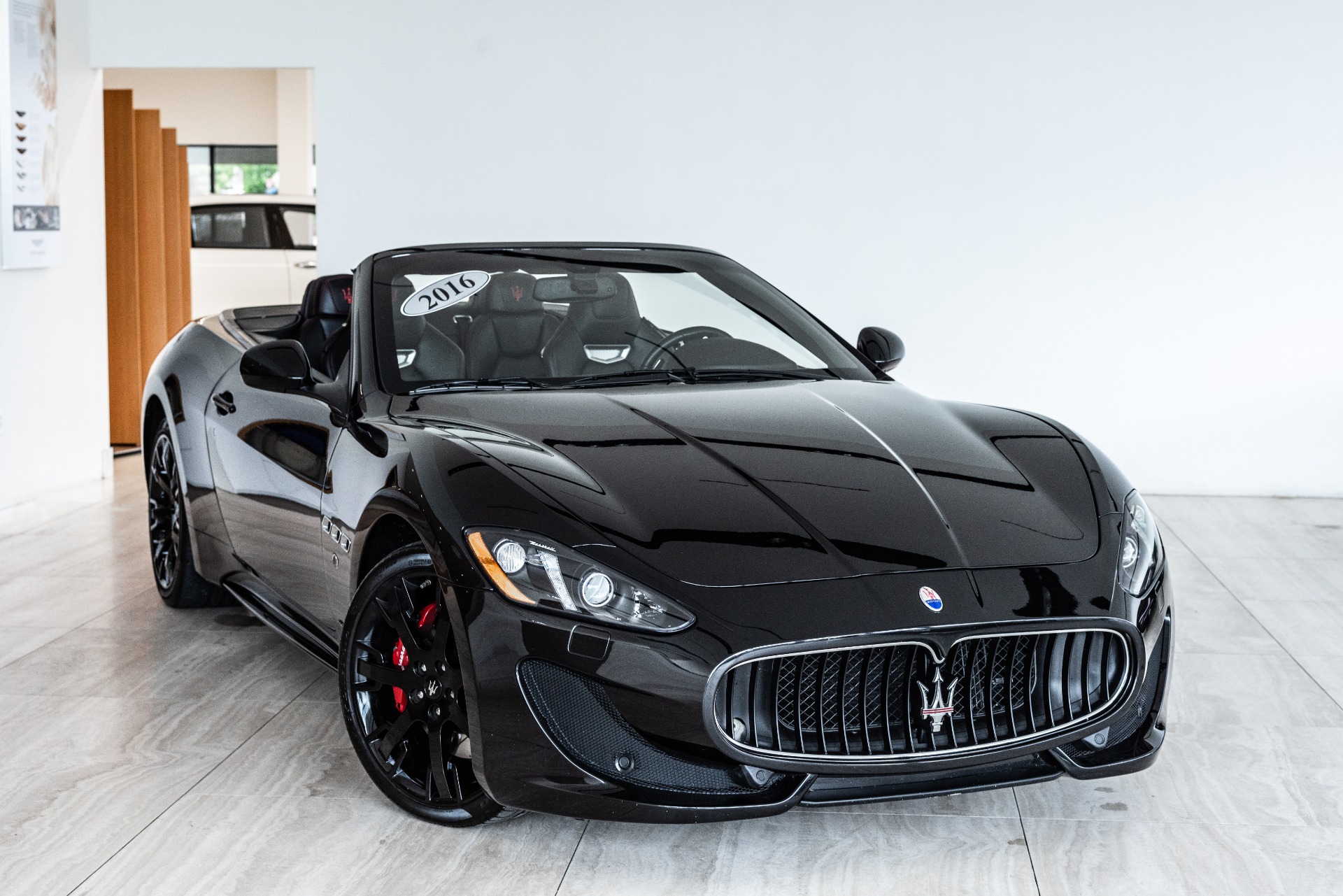 2016 Maserati Granturismo