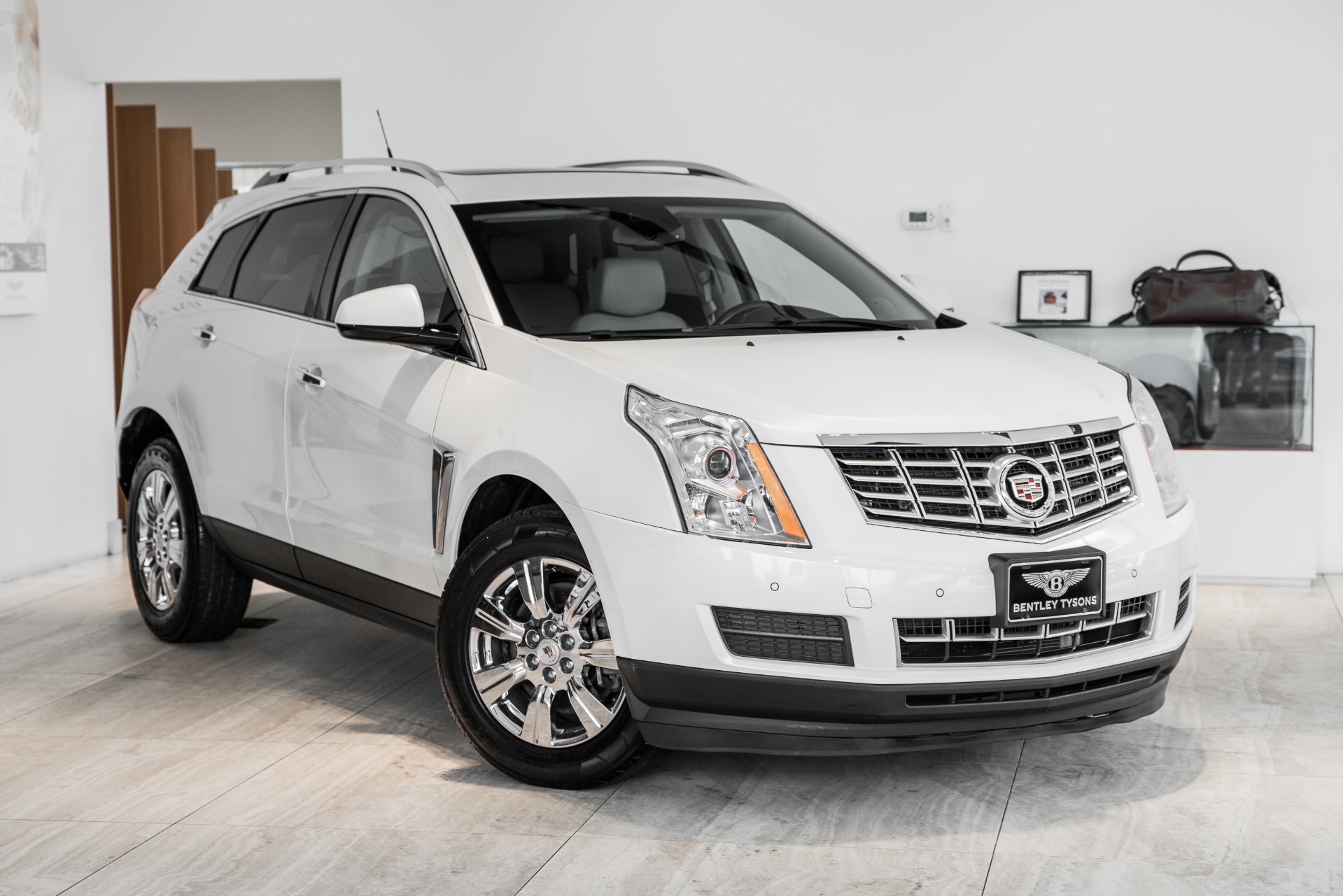 Used 2014 Cadillac SRX Luxury Collection For Sale ($1,195) | Exclusive ...