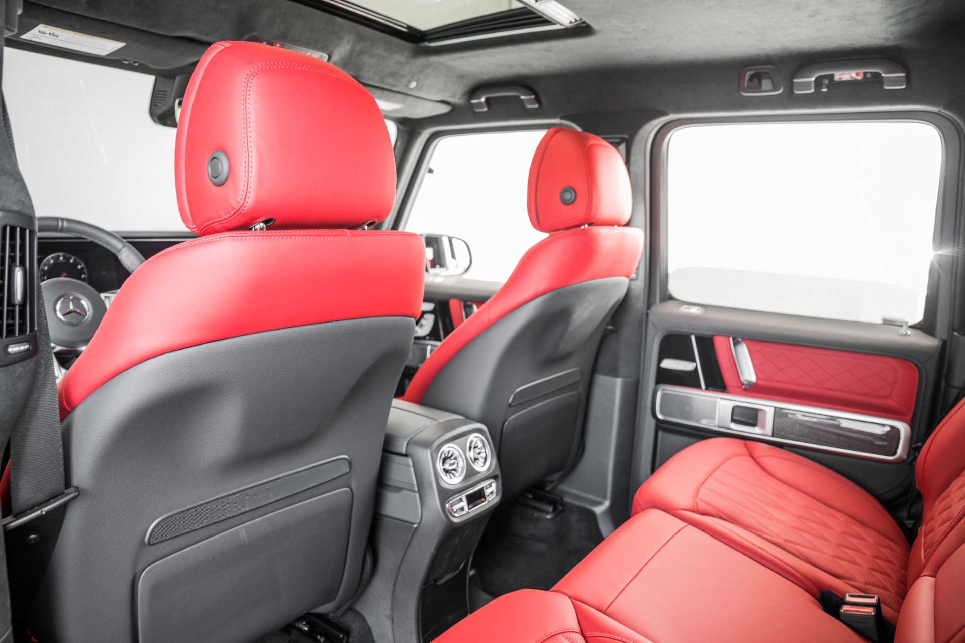 Black Mercedes G Class 2022 Interior