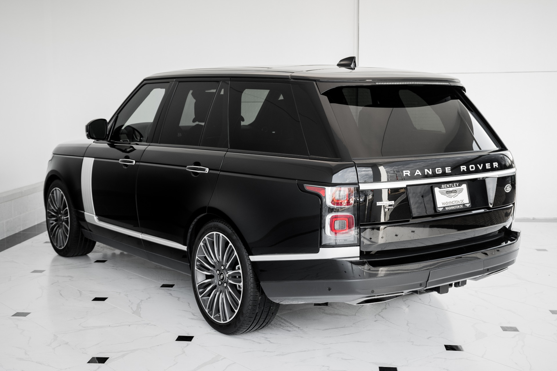 Range Rover Autobiography Black Edition 2022