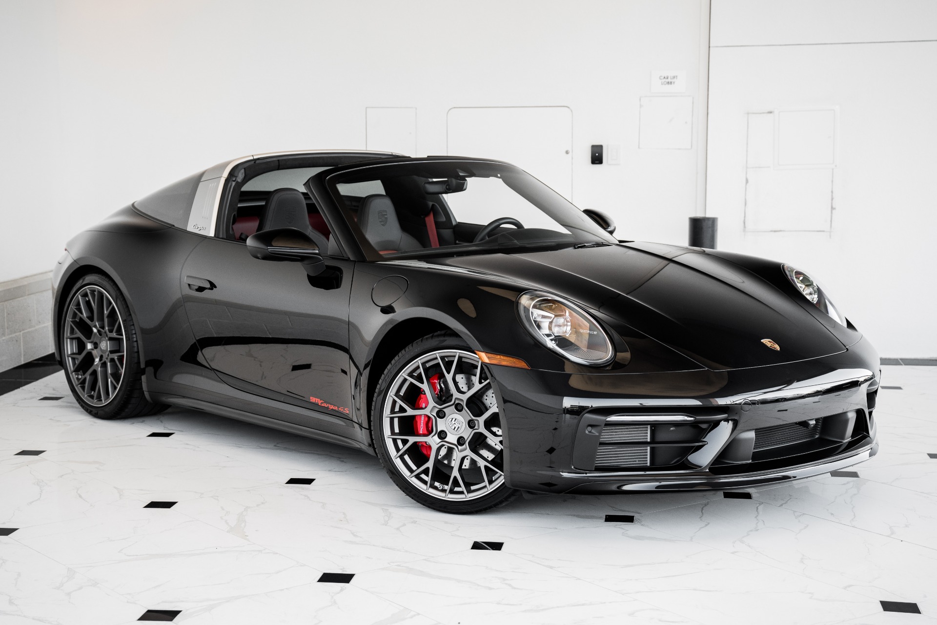 2022 Porsche 911 Targa
