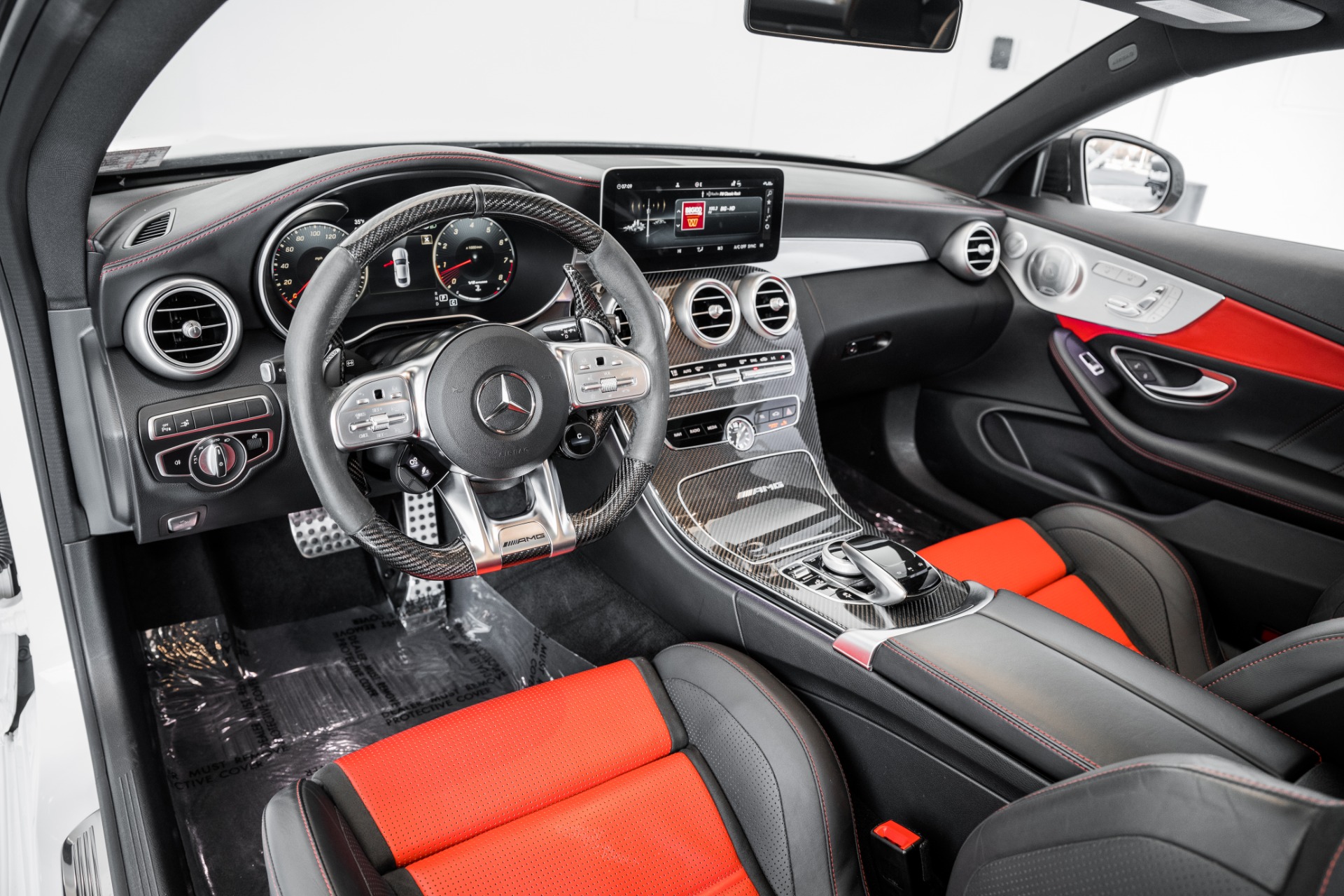 Mercedes Benz Amg C63 Interior