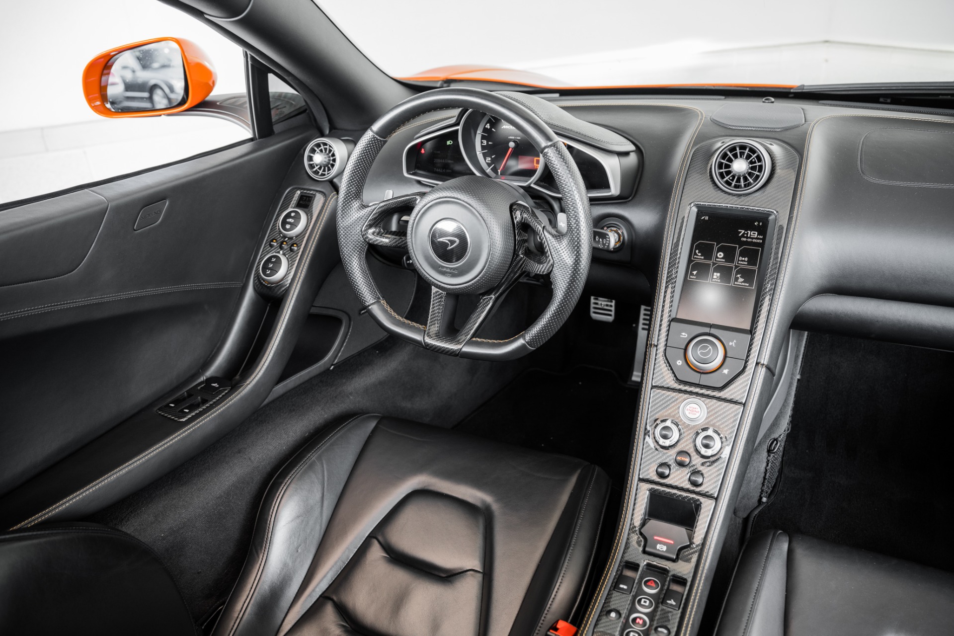 Mclaren 650s Spider Interior