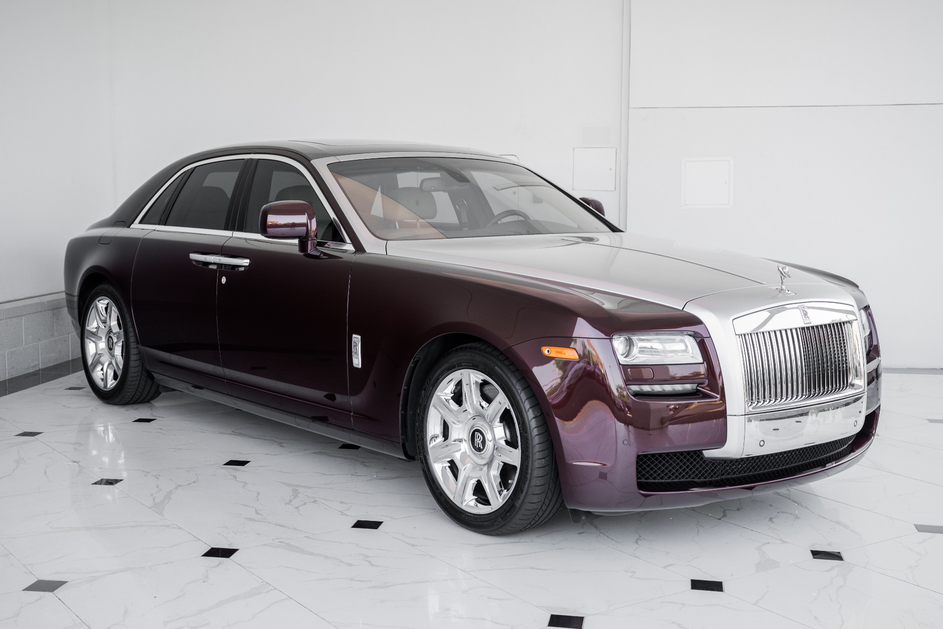 2010 Rolls Royce Phantom Colors Rolls Royce's Phantom Scintilla Has A
