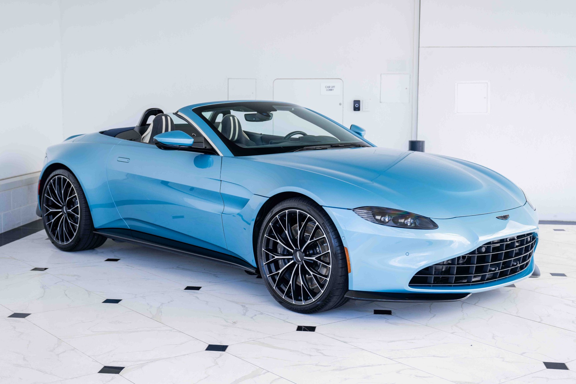 New 2023 Aston Martin Vantage V8 ROADSTER For Sale (Sold) | Exclusive ...