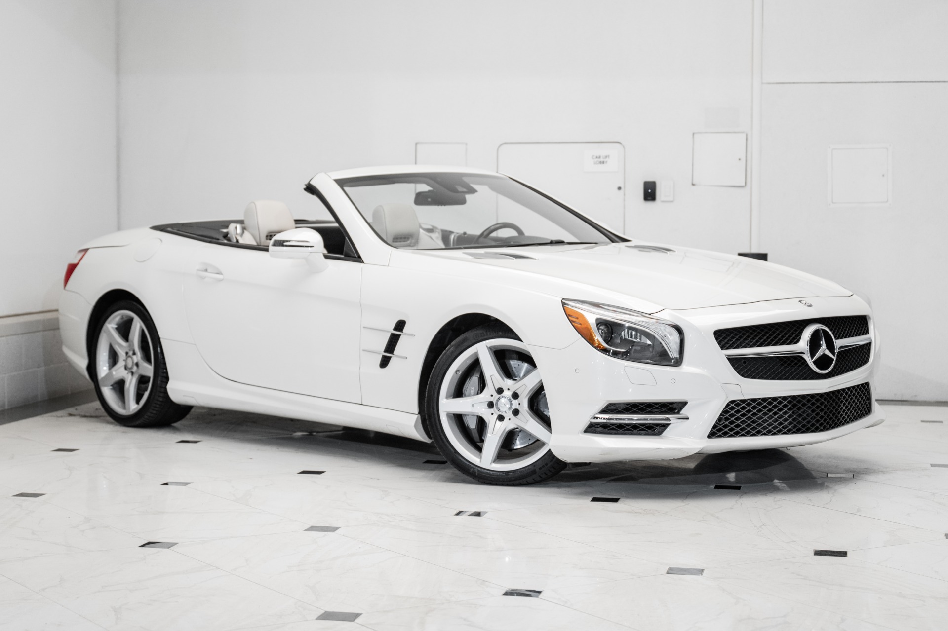 Used 2014 Mercedes-Benz SL-Class SL 550 For Sale ($1,195) | Exclusive ...